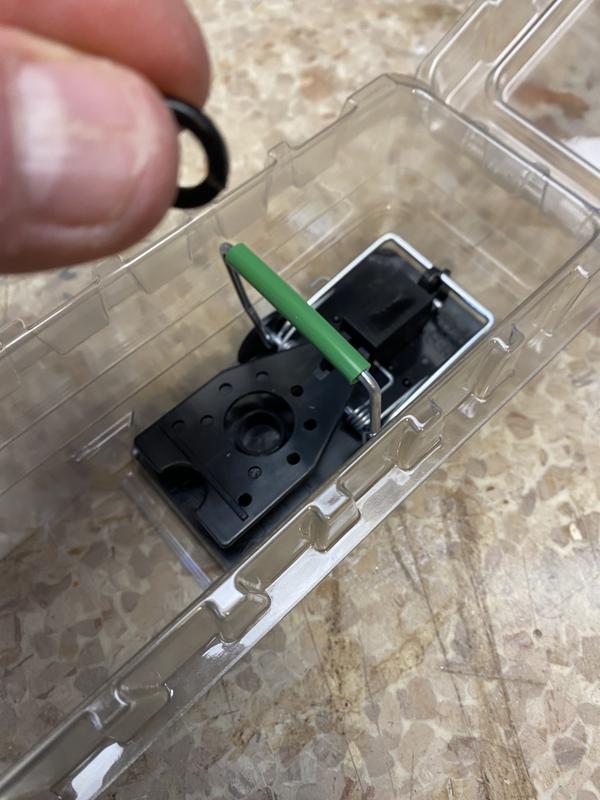 DoomBox Enclosed Tunnel Trap for Mice - Odorless Indoor/Outdoor Device ...