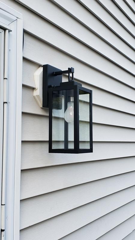 Hukoro 2 -Light 27-in H Matte Black Hardwired Outdoor Wall Light in the ...