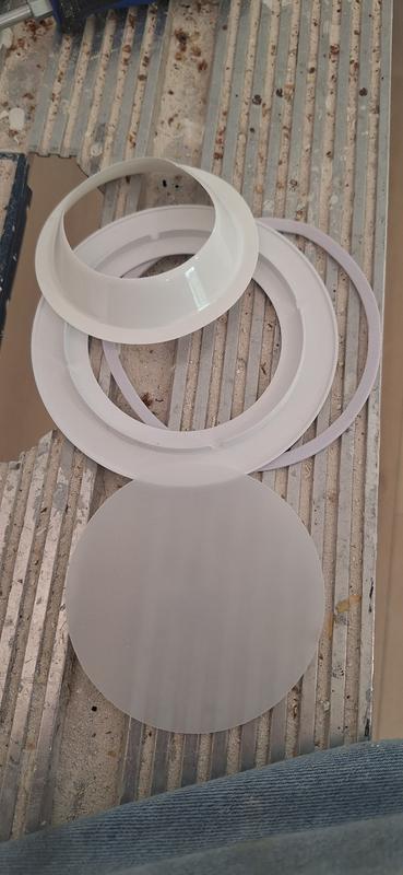 Utilitech Extra Bright White 4-in 750 -Lumens Switchable white Round ...