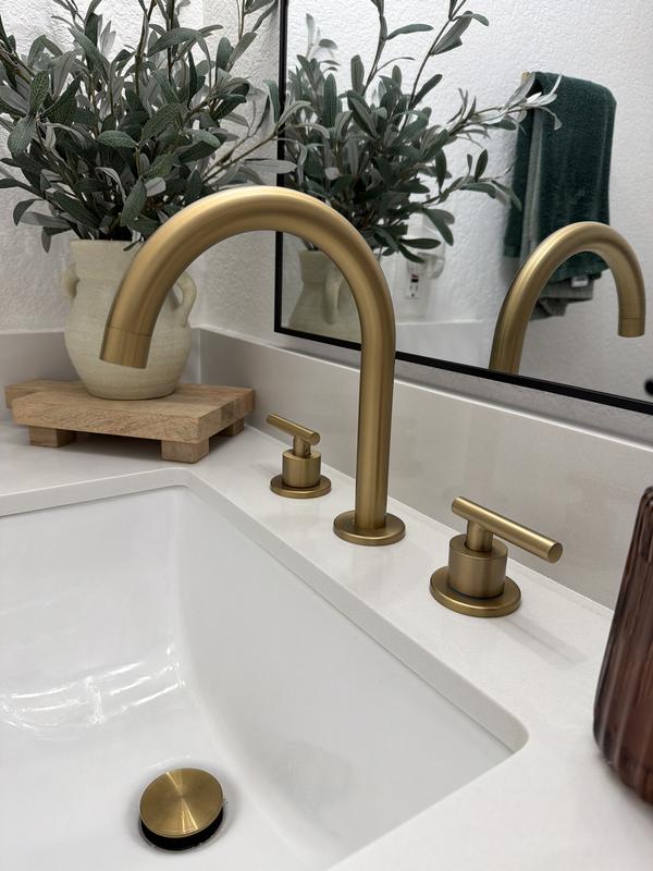 BWE Rivulet Polished Chrome Widespread 2-handle High-arc Commercial ...