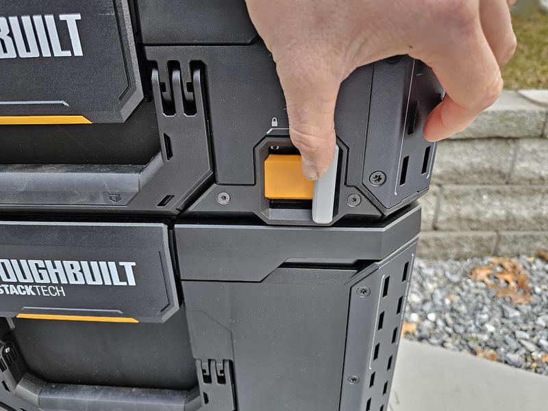 TOUGHBUILT STACKTECH 21-in W x 8.8-in H x 16-in D 1-Drawer Plastic ...
