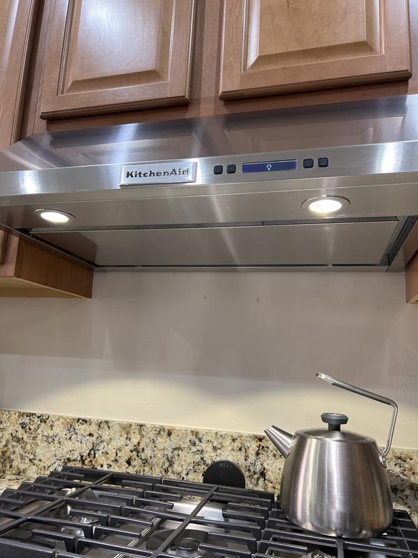 KitchenAid 30-in Convertible 600-CFM Stainless Steel Under Cabinet ...