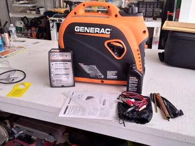 Generac GP 2200i 2200-Watt Gasoline Portable Inverter Generator at ...