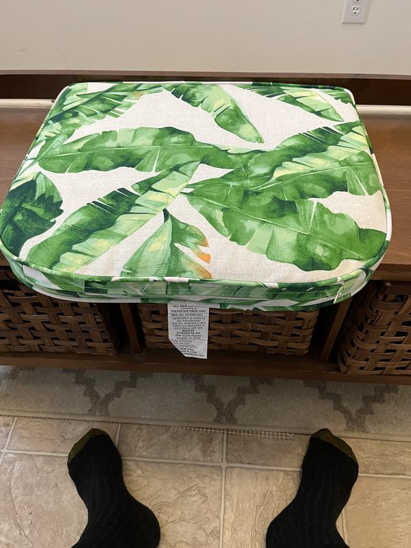 Style Selections Lola 18-in x 21-in Green Patio Chair Cushion 21310S ...