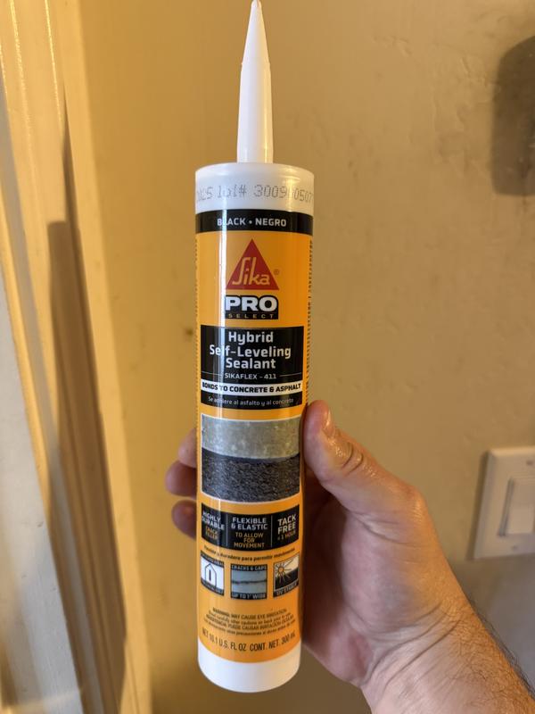 Sika Hybrid Self-Leveling Sealant Fast Setting 10.1 -fl oz Mortar Concrete Crack repair in the ...