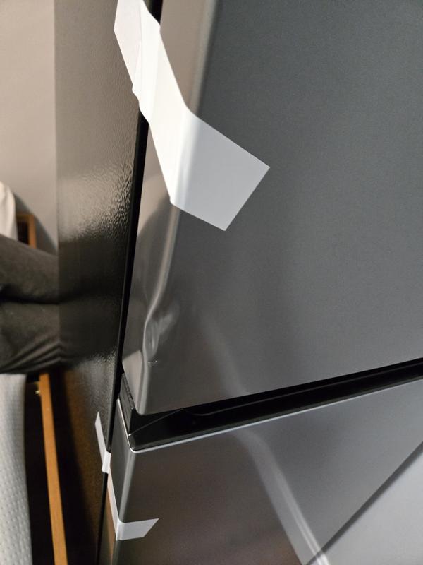 Hisense 4.4-cu ft Mini Fridge with Freezer (Silver) ENERGY STAR ...