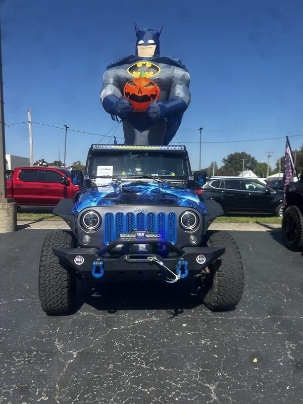 Warner Brothers 9-ft LED Batman with Pumpkin Inflatable 553074 at Lowes.com