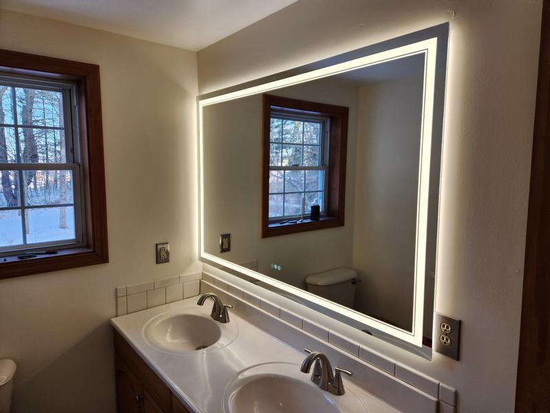 Keonjinn Lighted Mirror 28-in x 36-in Polished Frameless Rectangle ...