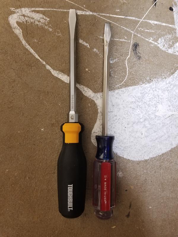 TOUGHBUILT Demolition 2-Piece Screwdriver Set TB-H5S2-D at Lowes.com
