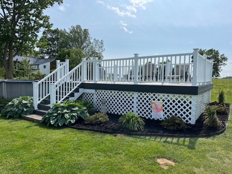 Style Selections 4-ft x 8-ft Black Vinyl Traditional Lattice in the ...