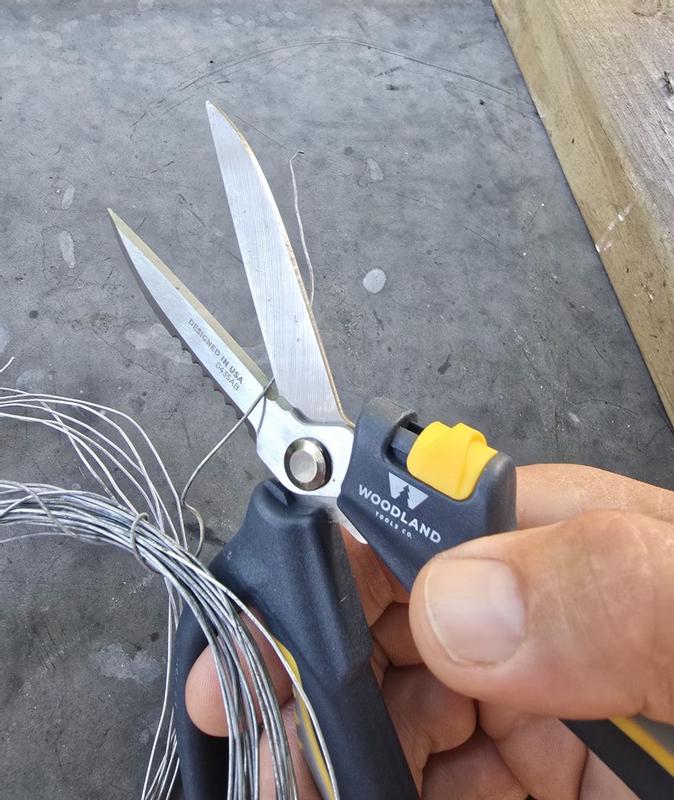 Woodland Tools Multipurpose garden hand tool in the Floral Scissors ...