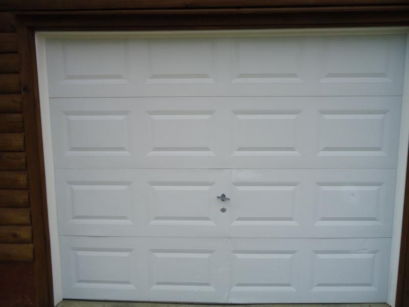 Royal Building Products 9-ft x 2-in x 7/16-in Sandstone PVC Garage ...