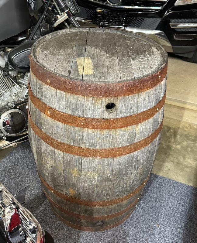 Real Wood Products Round 26-in W Extra Large Brown Wood Rustic Whiskey ...