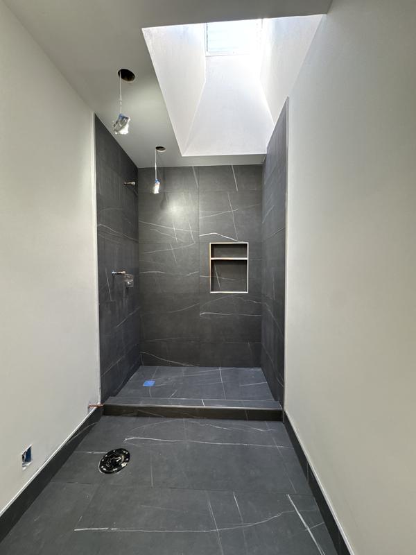 Schluter Systems Kerdi-Shower-Tray 38-in X 60-in Side KST965/1525S at ...