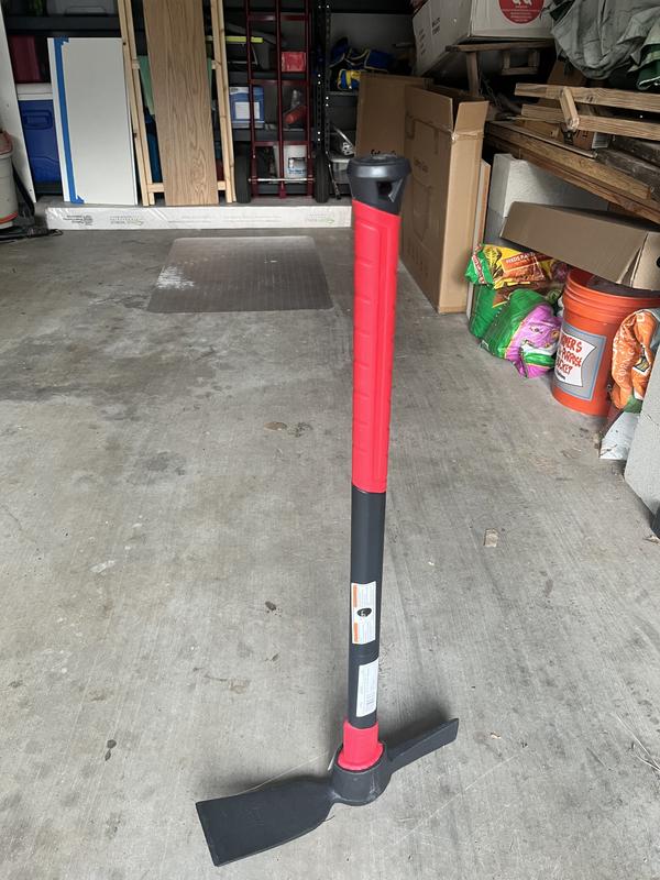 Razor-Back 5-lb Fiberglass-Handle Forged Steel Cutter Mattock 4117000 ...