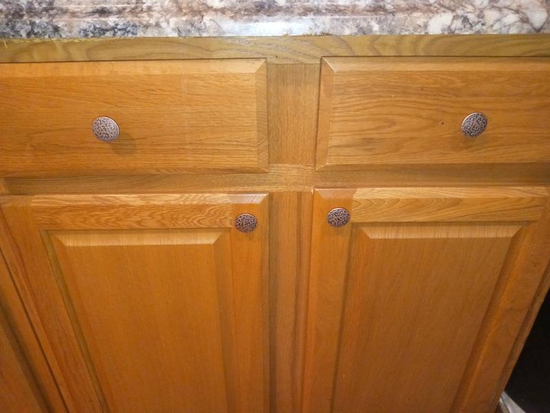 allen + roth Gerald 1-1/10-in Aged Copper Round Traditional Cabinet ...