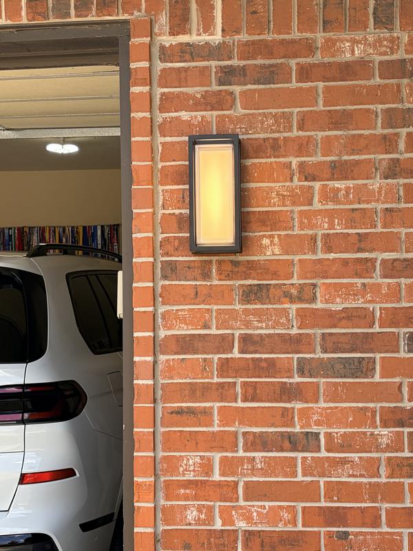 Maxxima 6-in H Matte Black Hardwired Integrated LED Outdoor Wall Light ...