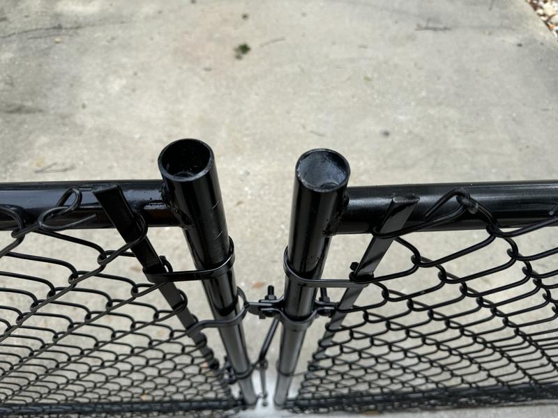 Merchants Metals 1-5/8 x 1-3/8 3.62-in Black Steel Line post loop cap ...