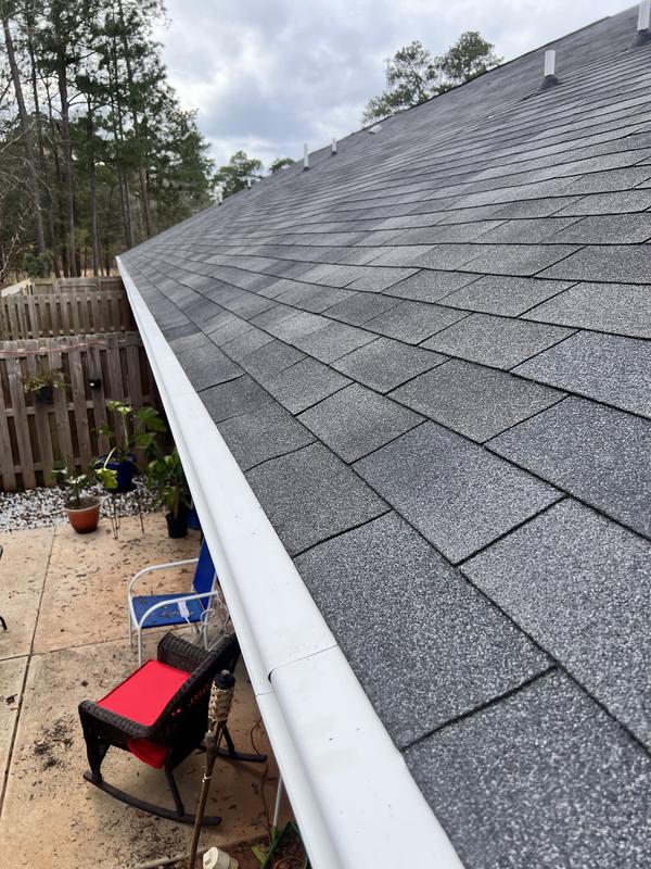 Amerimax Solid White PVC K Style ( 6.75-in x 48-in ) Gutter guard in ...