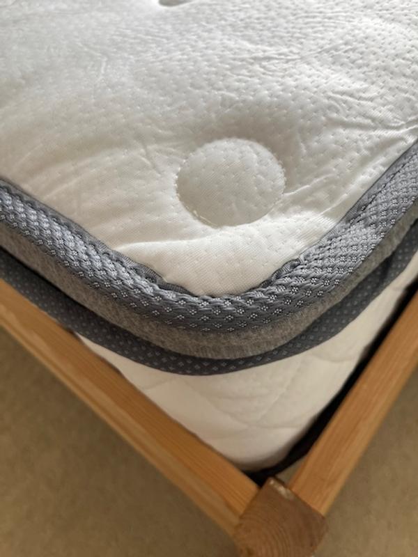 Ifluous 12-in Medium Twin Cooling Hybrid Memory Foam/Coil Blend ...
