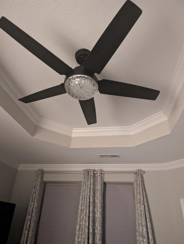 Harbor Breeze Avalyn 52-in Brushed Gold with Matte Black Blades Color ...