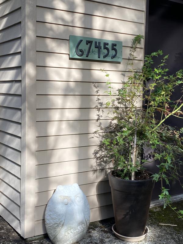 RELIABILT 7-1/4-in H x 22-in W White Plastic Address Plaque 33493PHCLG ...