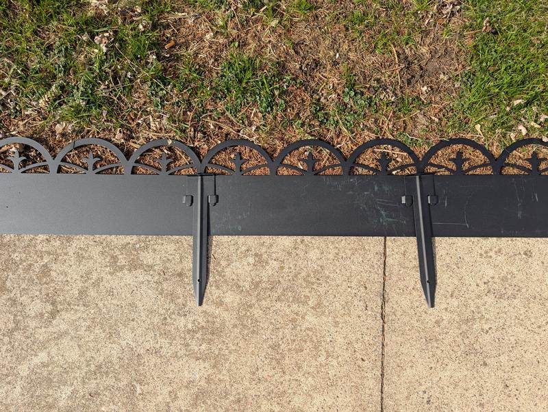 Garden Accents 3-ft x 8-in Black Rust Resistant Steel Landscape edging ...