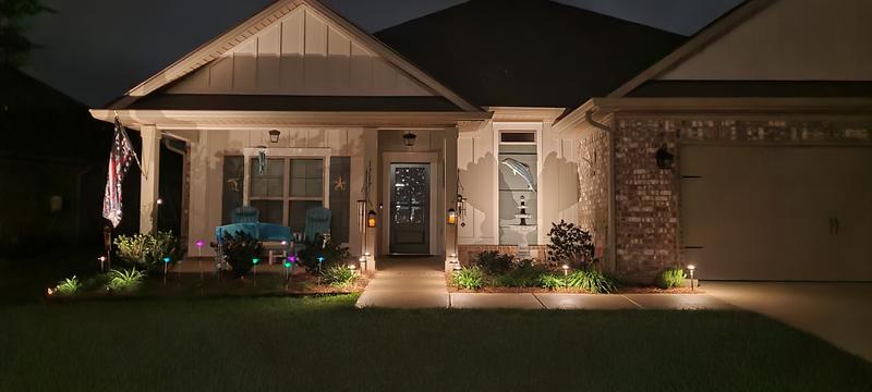 Harbor Breeze 8 -Pack 60 -Lumens Bronze Line voltage Plug-in LED ...
