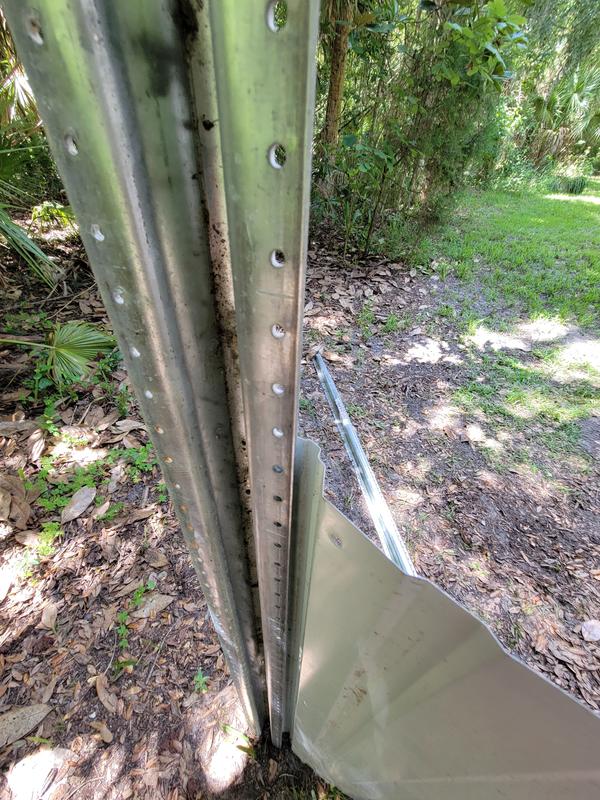 Proforce 7-1/2-ft H x 3-in W Galvanized Galvanized Steel Fence Post in ...