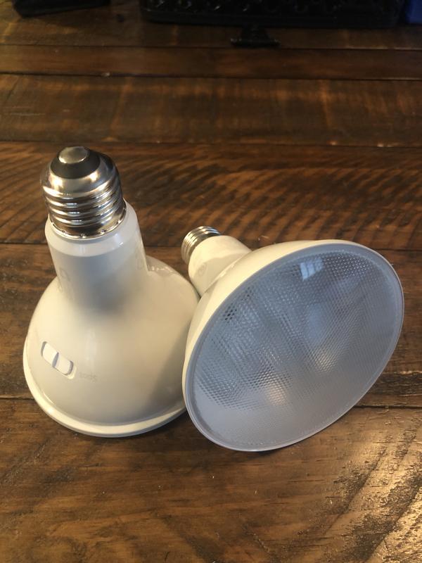 Utilitech Led light bulb 75 -Watt EQ PAR30 Long Neck Soft white E26 ...