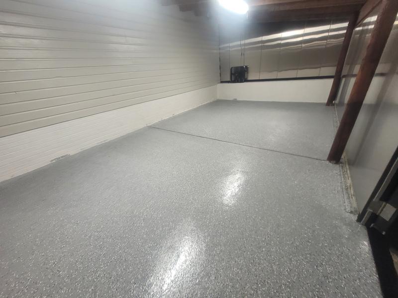 CRAFTSMAN Epoxy 100% Solids MVB 2-part Light Grey High-gloss Concrete ...