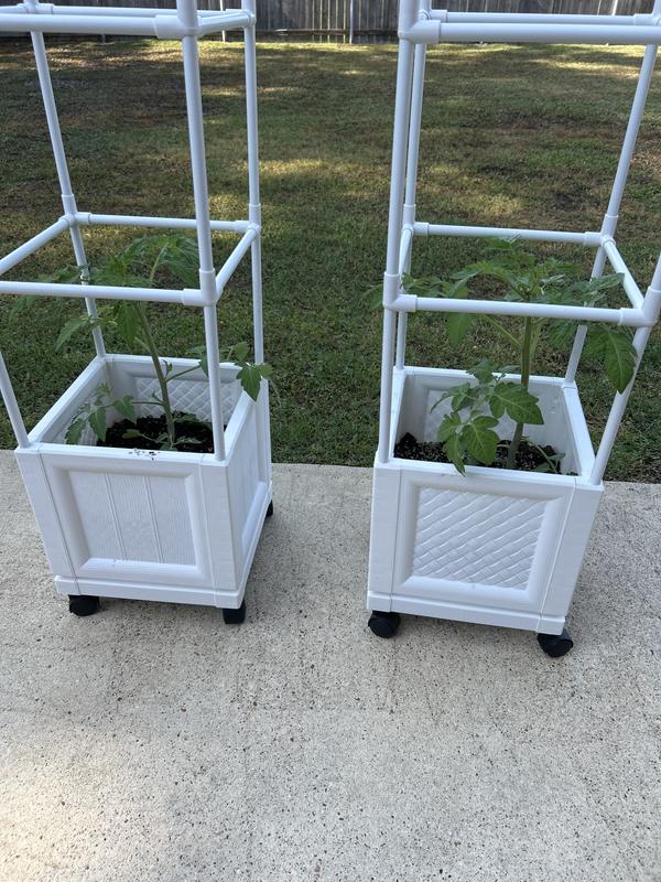 EMSCO GROUP PATIO PICKER 10.75-in W x 44-in H White Resin Garden ...