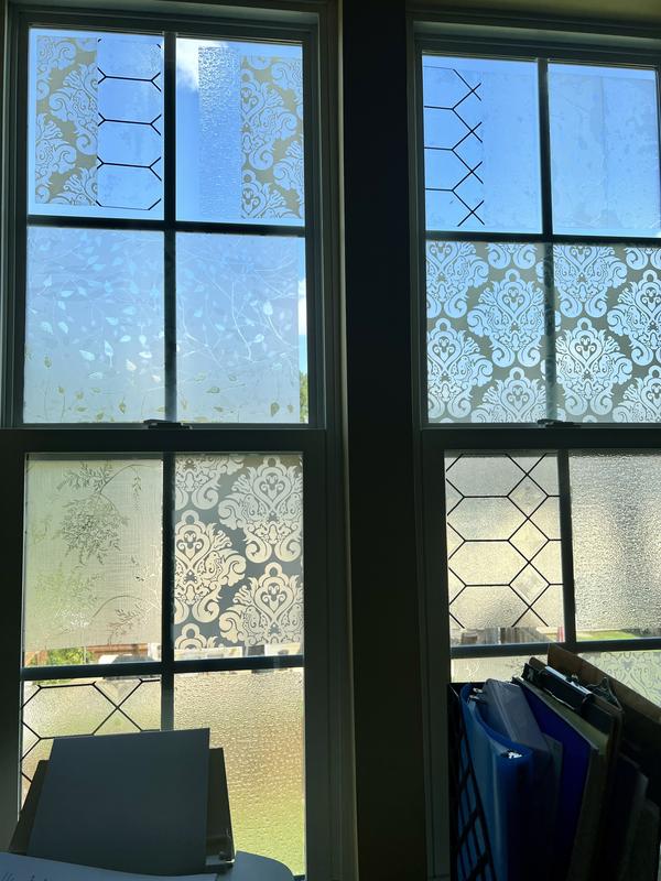 Artscape Silver Fern 24-in x 36-in Silver Fern Stained Glass Applique ...