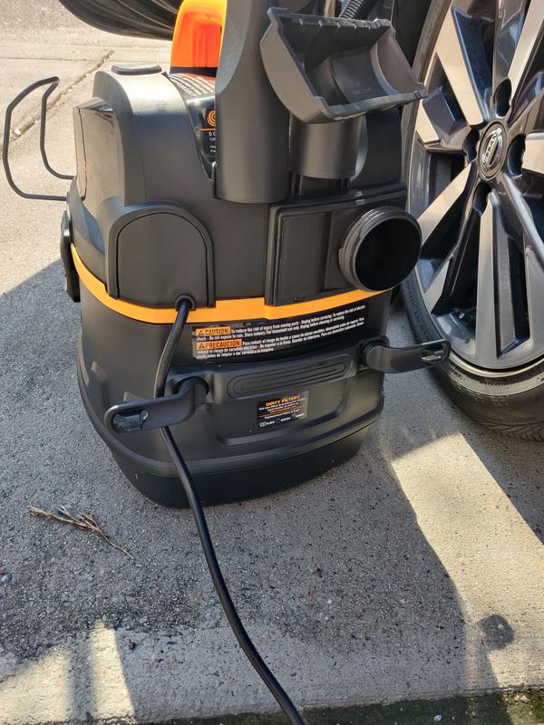 Vacmaster Professional 5-Gallon 5.5-HP Corded Wet/Dry Shop Vacuum with ...