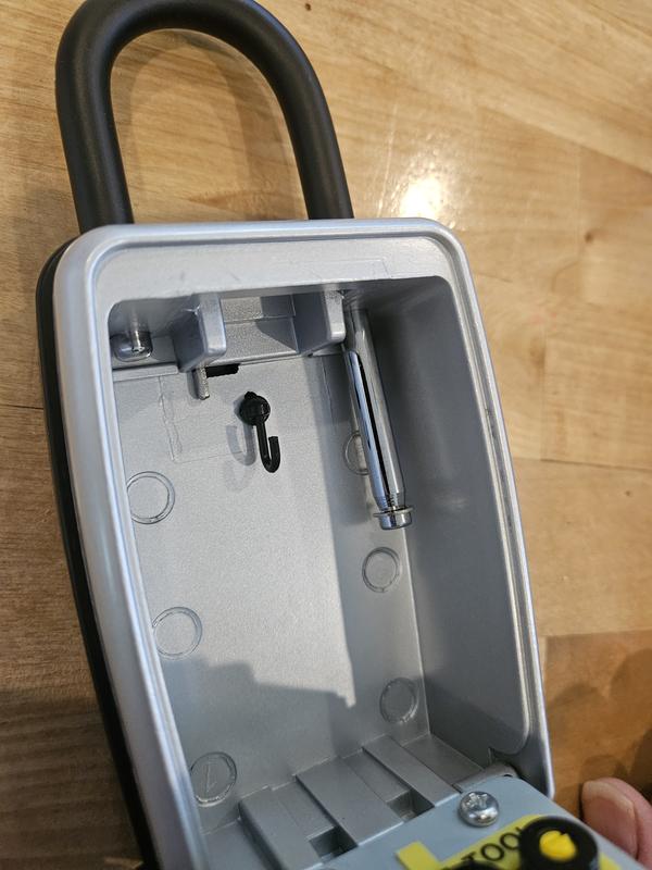 Master Lock Push Button Lock Box 5422DHCLWSFLR/8 at Lowes.com