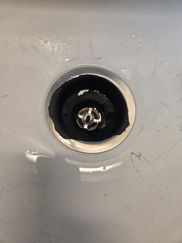 Shop Project Source Matte Black Kitchen Faucet with Sprayer and 3.5-in ...