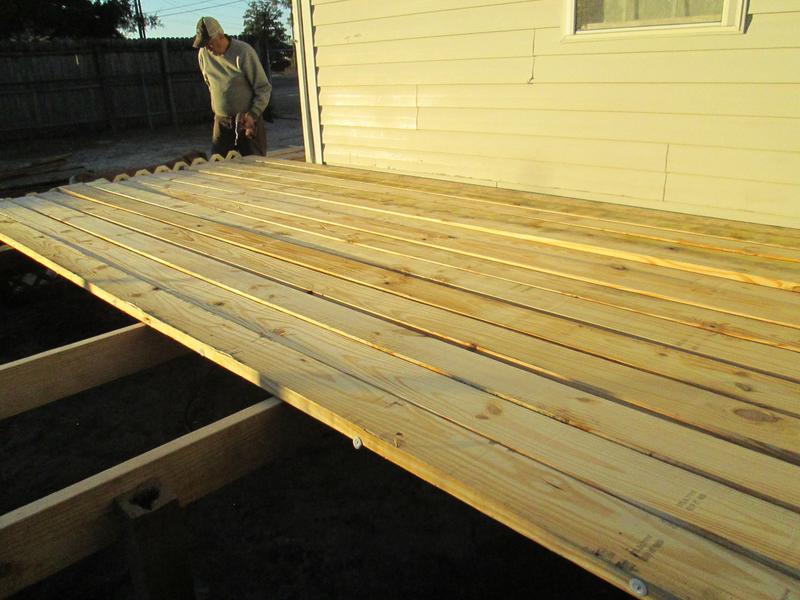 RELIABILT 2-in x 6-in x 16-ft #2 BTR Whitewood Kiln-Dried Lumber in the ...