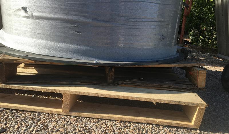 Extreme Storm Shelters 4-ft x 4-ft x 6-ft (Interior Dimensions) Extreme ...