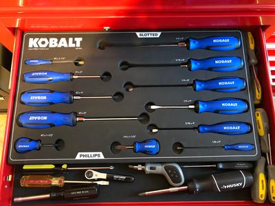 Kobalt screwdriver set with foam store