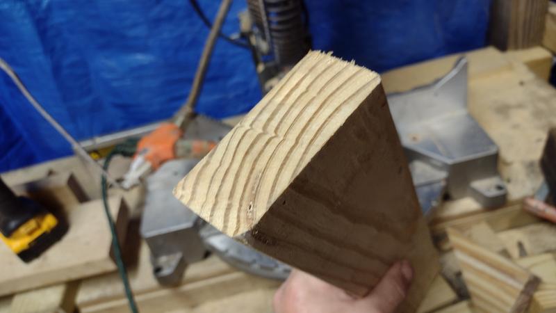 Spyder 12-in 60-Tooth Rough Finish Tungsten Carbide-tipped Steel Miter ...