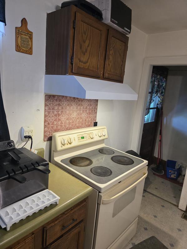 Broan 36 inch Convertible 350-CFM StainlessSteel Under Cabinet Range ...