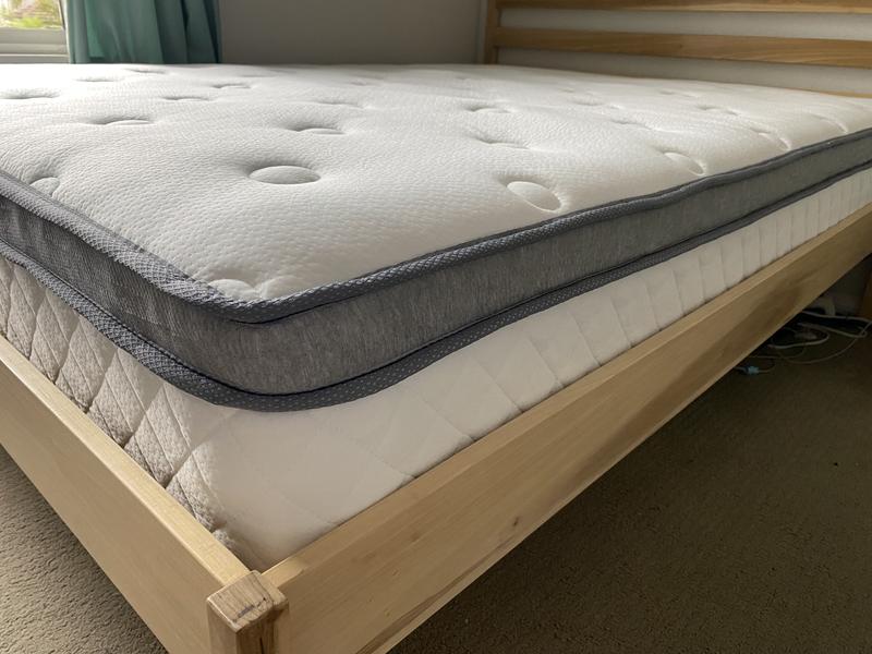 Ifluous 10-in Medium Queen Hybrid Memory Foam/Coil Blend Mattress in a ...