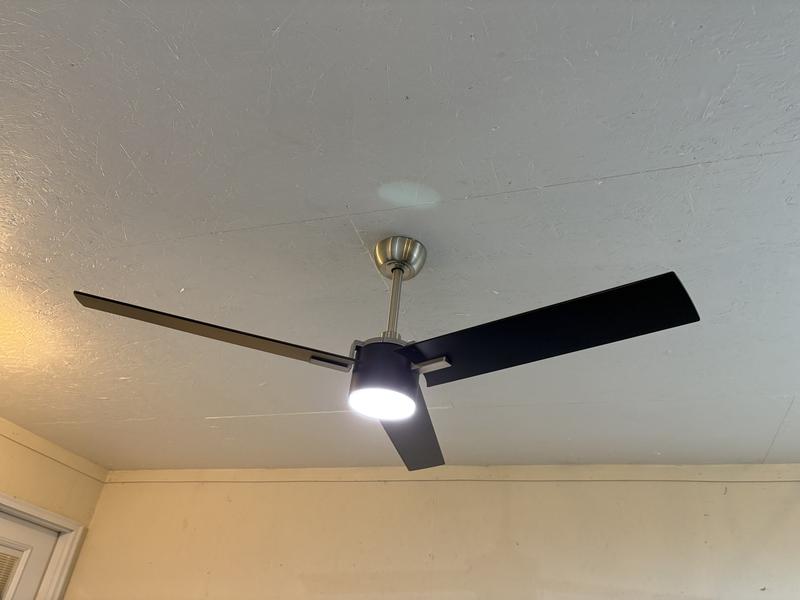 SILJOY 60-in Integrated LED Brushed Gold with Black Blades Ceiling fan ...