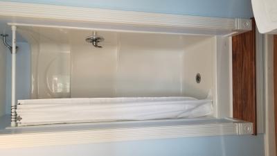 Delta White 32-in W x 32-in L x 78-in H Square Shower ( Base and Wall ...