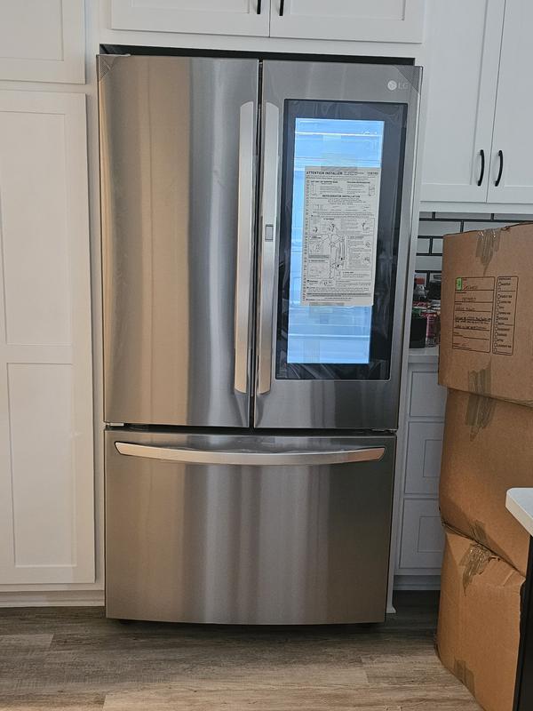 LG Counter-depth InstaView 22.6-cu ft French Door Refrigerator with Ice ...