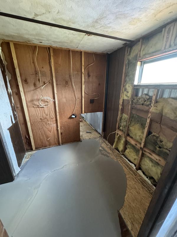 MAPEI Self Leveler Plus 50-lb Powder Indoor Self-leveling Underlayment ...