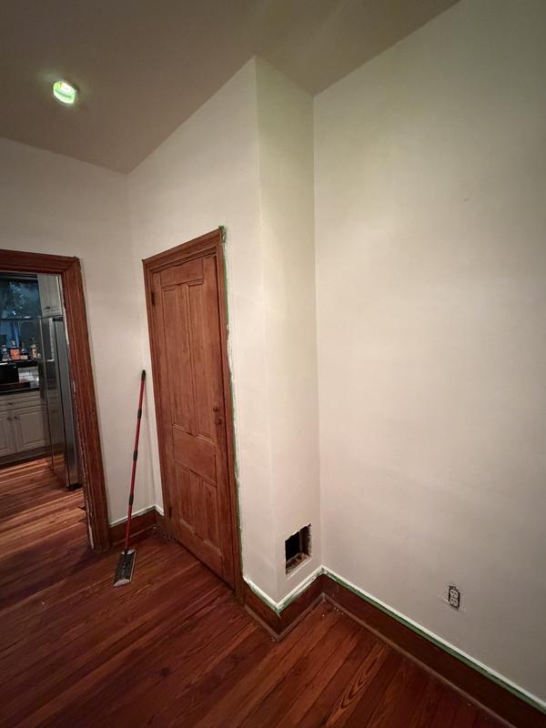 Vasari Flat Oxford Tan #16 Interior Paint ( 1-quart ) in the Interior ...