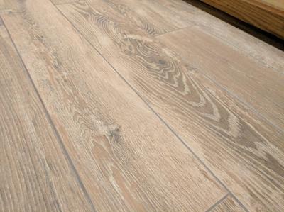 Style Selections Natural Timber Cinnamon 8-in x 48-in Glazed Porcelain ...