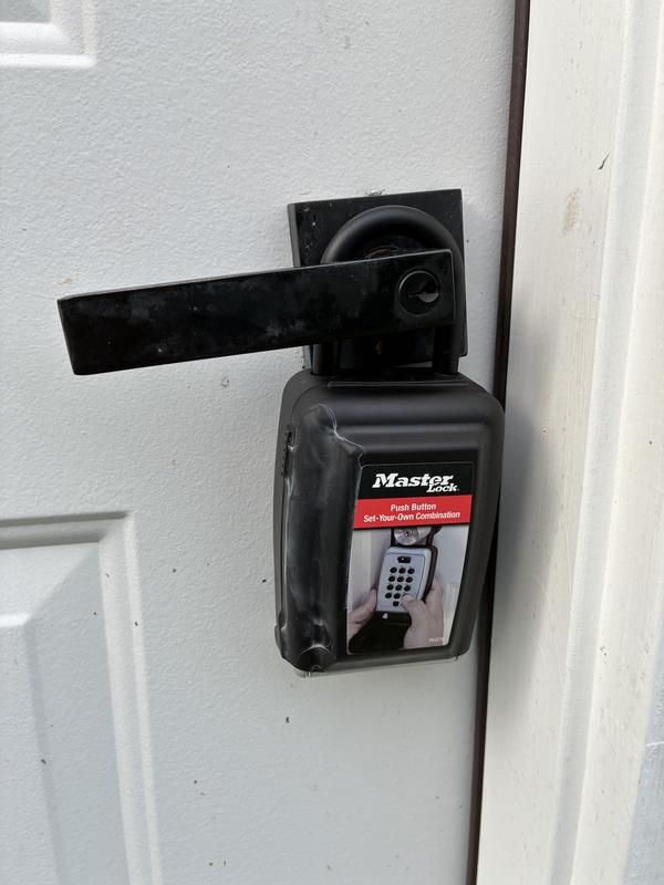 Master Lock Push Button Lock Box 5422DHCLWSFLR/8 at Lowes.com