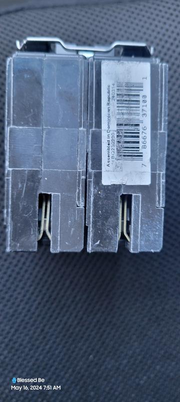 Eaton Type BR 30-amp 4-Pole Quad Circuit Breaker BQ230230 at Lowes.com